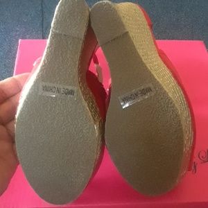 Shoes | Womens Gold Chain Party Style Wedges | Poshmark
